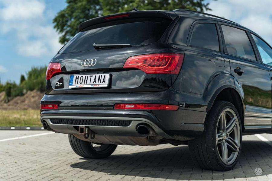 Black Audi Q7 2013 in Klaipeda, with an engine capacity of 3.00 L and mileage of 218 thousand km for 10999 €, photo 15 on AUTOMOTO.COM.LV