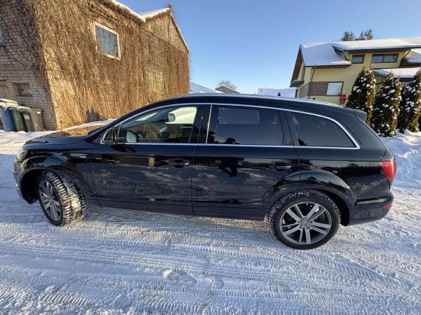Melns Audi Q7 2013 Kauņa, ar dzinēja tilpumu 2.97 L un nobraukumu 281 tūkst. km par 12200 €, foto 9 vietnē AUTOMOTO.COM.LV