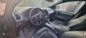Black Audi Q7 2013 in Vilnius, with an engine capacity of 3.00 L and mileage of 212 thousand km for 7650 €, photo 11 on AUTOMOTO.COM.LV
