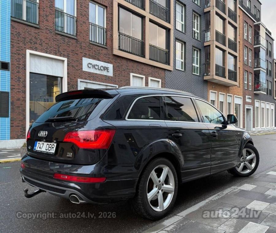 Melns Audi Q7 2013 Tallina, ar dzinēja tilpumu 3.00 L un nobraukumu 254 tūkst. km par 13990 €, foto 16 vietnē AUTOMOTO.COM.LV