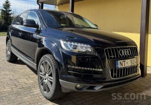 Melns Audi Q7 2013 Rīga, ar dzinēja tilpumu 3.00 L un nobraukumu 275 tūkst. km par 9500 €, foto 5 vietnē AUTOMOTO.COM.LV