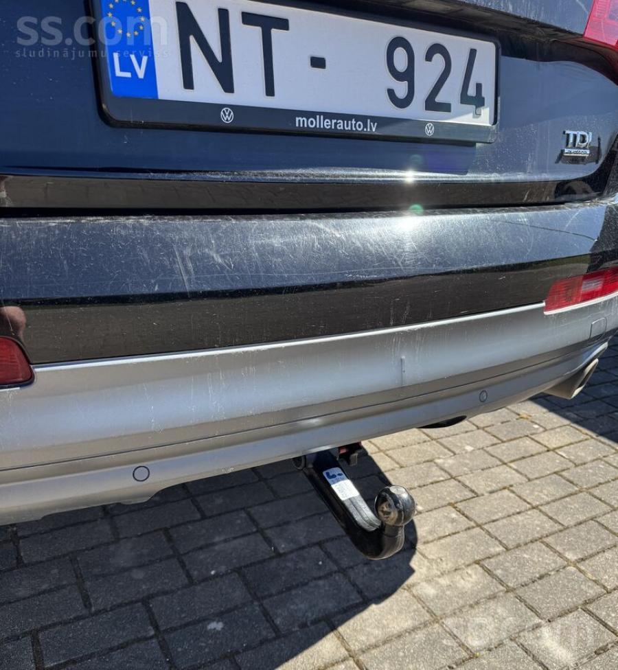 Melns Audi Q7 2013 Rīga, ar dzinēja tilpumu 3.00 L un nobraukumu 275 tūkst. km par 9500 €, foto 10 vietnē AUTOMOTO.COM.LV