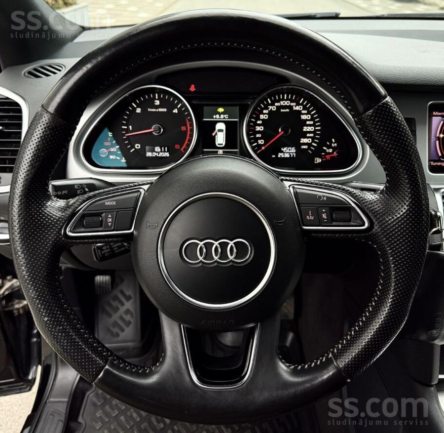 Melns Audi Q7 2013 Tallina, ar dzinēja tilpumu 3.00 L un nobraukumu 254 tūkst. km par 11999 €, foto 26 vietnē AUTOMOTO.COM.LV