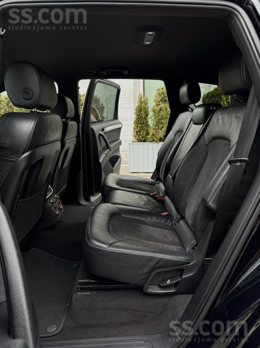 Melns Audi Q7 2013 Tallina, ar dzinēja tilpumu 3.00 L un nobraukumu 254 tūkst. km par 11999 €, foto 27 vietnē AUTOMOTO.COM.LV