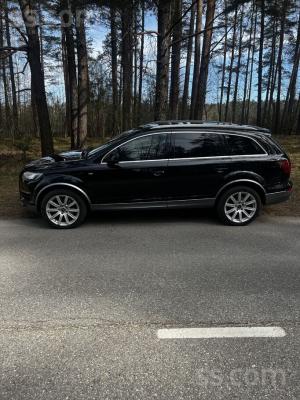 Melns Audi Q7 2013 Daugavpils, ar dzinēja tilpumu 3.00 L un nobraukumu 233 tūkst. km par 13999 €, foto 4 vietnē AUTOMOTO.COM.LV