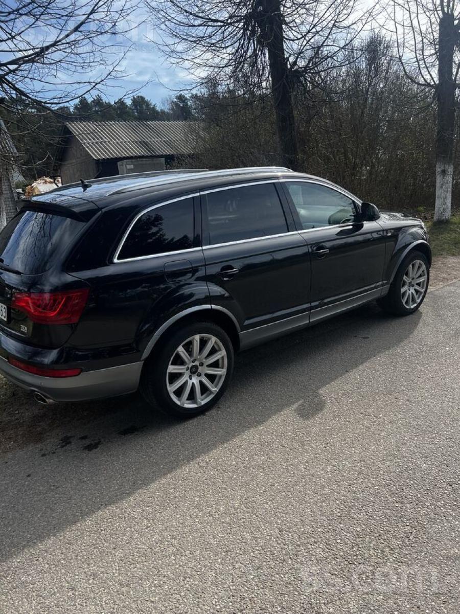 Melns Audi Q7 2013 Daugavpils, ar dzinēja tilpumu 3.00 L un nobraukumu 233 tūkst. km par 13999 €, foto 5 vietnē AUTOMOTO.COM.LV