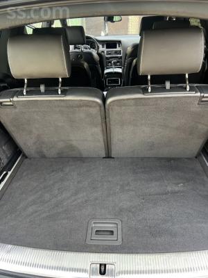 Melns Audi Q7 2013 Daugavpils, ar dzinēja tilpumu 3.00 L un nobraukumu 233 tūkst. km par 13999 €, foto 11 vietnē AUTOMOTO.COM.LV
