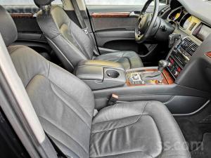 Melns Audi Q7 2013 Rīga, ar dzinēja tilpumu 3.00 L un nobraukumu 260 tūkst. km par 10850 €, foto 18 vietnē AUTOMOTO.COM.LV