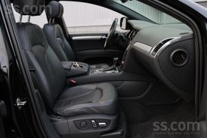 Black Audi Q7 2013 in Tukums, with an engine capacity of 3.00 L and mileage of 248 thousand km for 13490 €, photo 10 on AUTOMOTO.COM.LV
