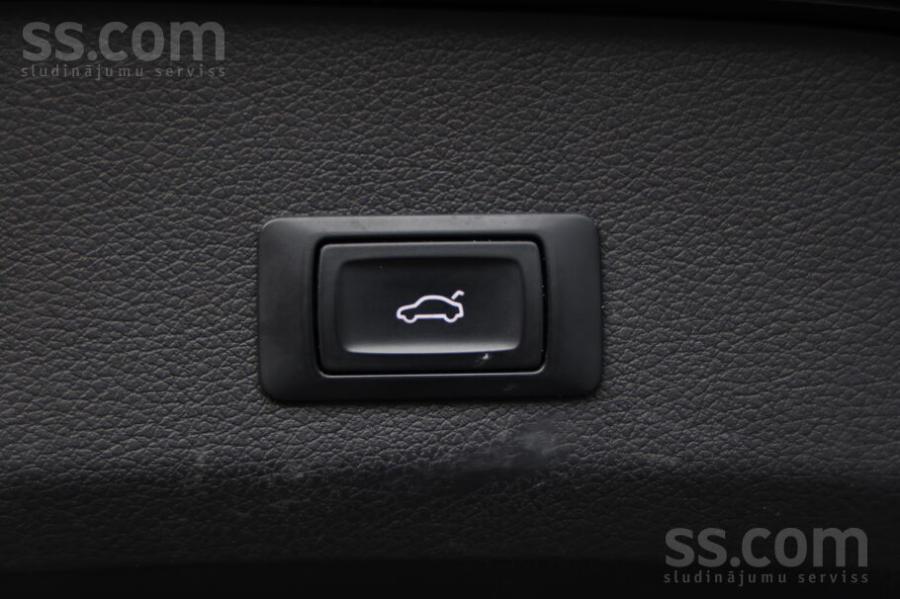 Black Audi Q7 2013 in Tukums, with an engine capacity of 3.00 L and mileage of 248 thousand km for 13490 €, photo 15 on AUTOMOTO.COM.LV