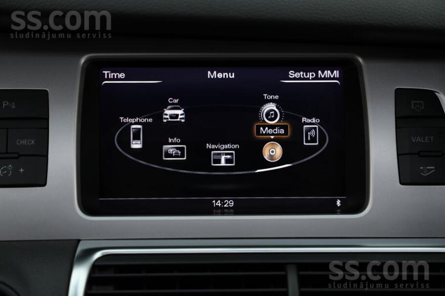 Black Audi Q7 2013 in Tukums, with an engine capacity of 3.00 L and mileage of 248 thousand km for 13490 €, photo 26 on AUTOMOTO.COM.LV