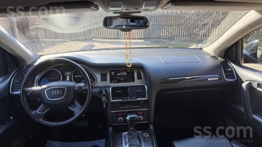 Melns Audi Q7 2013 Dobele, ar dzinēja tilpumu 4.20 L un nobraukumu 340 tūkst. km par 13112 €, foto 9 vietnē AUTOMOTO.COM.LV