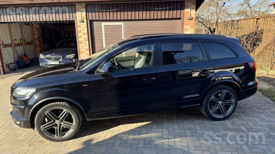 Melns Audi Q7 2013 Dobele, ar dzinēja tilpumu 4.20 L un nobraukumu 340 tūkst. km par 13112 €, foto 14 vietnē AUTOMOTO.COM.LV