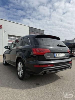 Melns Audi Q7 2013 Telšiai, ar dzinēja tilpumu 3.00 L un nobraukumu 246 tūkst. km par 12700 €, foto 11 vietnē AUTOMOTO.COM.LV