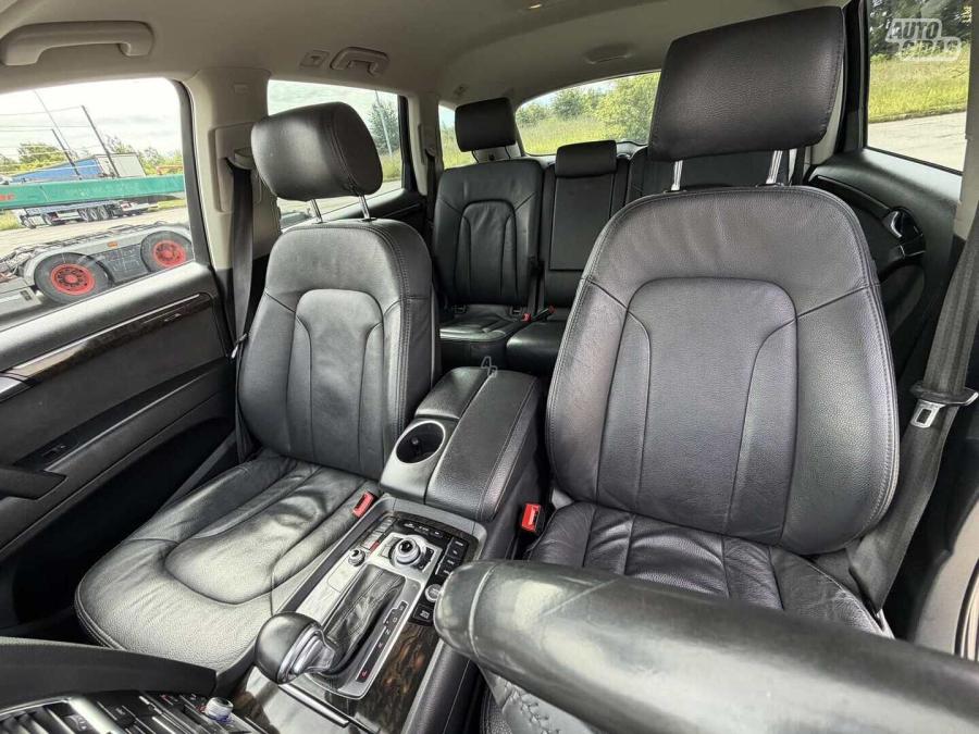 Melns Audi Q7 2013 Telšiai, ar dzinēja tilpumu 3.00 L un nobraukumu 246 tūkst. km par 12700 €, foto 16 vietnē AUTOMOTO.COM.LV