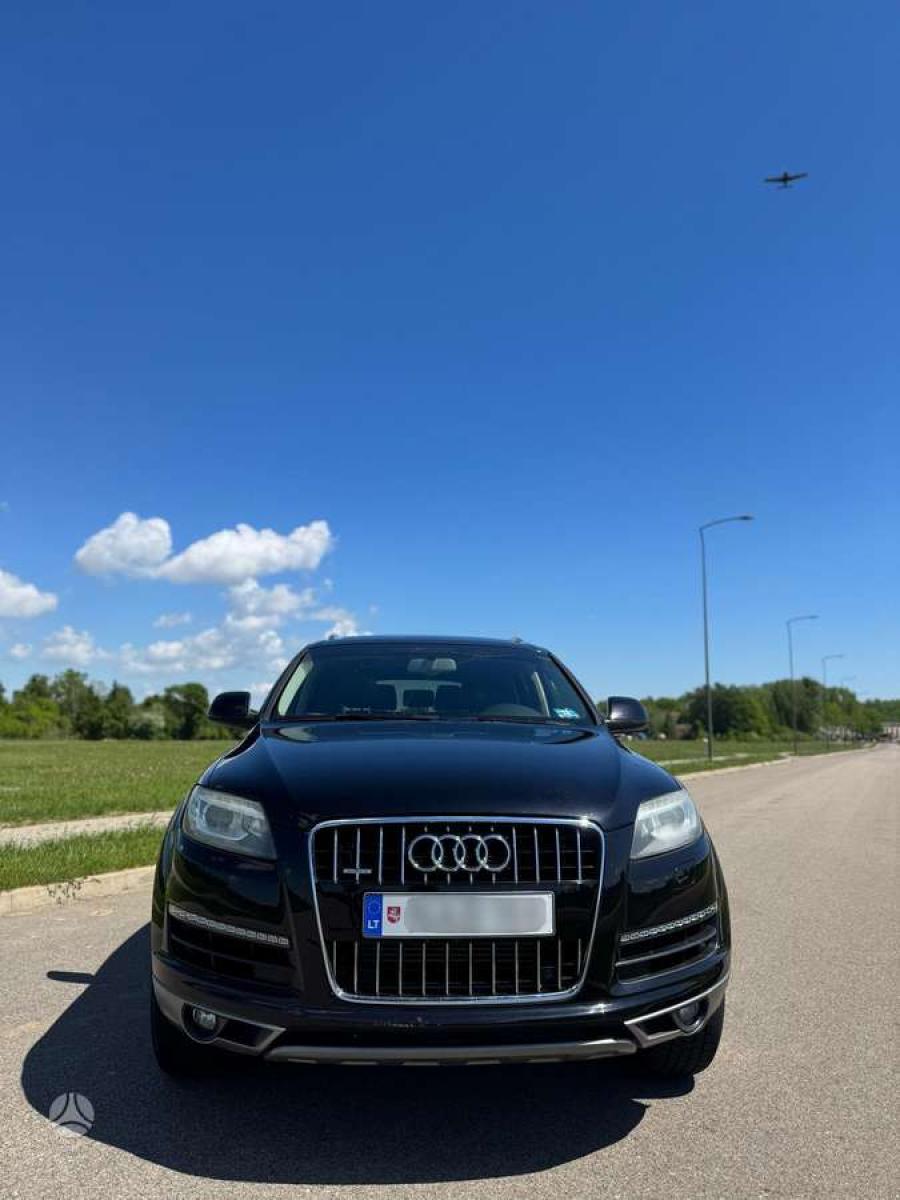 Black Audi Q7 2013 in Kaunas, with an engine capacity of 3.00 L and mileage of 183 thousand km for 7400 €, photo 3 on AUTOMOTO.COM.LV