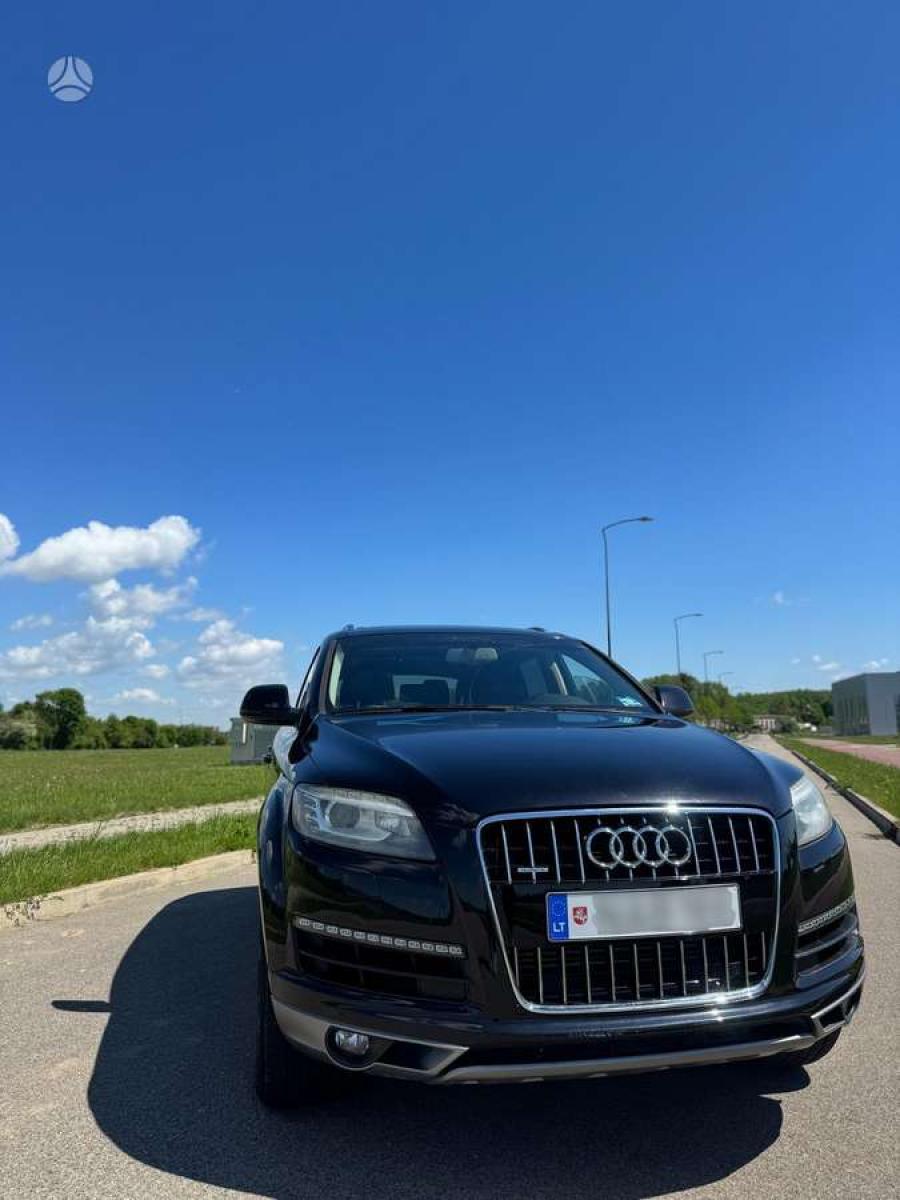 Black Audi Q7 2013 in Kaunas, with an engine capacity of 3.00 L and mileage of 183 thousand km for 7400 €, photo 4 on AUTOMOTO.COM.LV