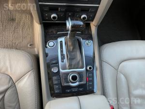 Melns Audi Q7 2013 Rīga, ar dzinēja tilpumu 3.00 L un nobraukumu 193 tūkst. km par 13650 €, foto 19 vietnē AUTOMOTO.COM.LV