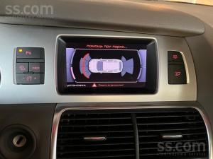 Melns Audi Q7 2013 Rīga, ar dzinēja tilpumu 3.00 L un nobraukumu 193 tūkst. km par 13650 €, foto 28 vietnē AUTOMOTO.COM.LV