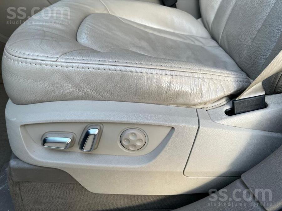 Melns Audi Q7 2013 Rīga, ar dzinēja tilpumu 3.00 L un nobraukumu 193 tūkst. km par 13650 €, foto 30 vietnē AUTOMOTO.COM.LV