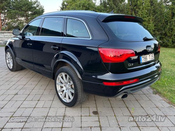 Black Audi Q7 2013 in Parnu, with an engine capacity of 3.60 L and mileage of 200 thousand km for 16950 €, photo 2 on AUTOMOTO.COM.LV