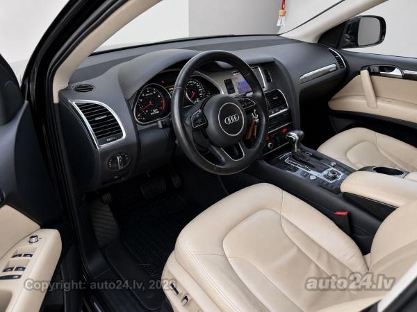 Black Audi Q7 2013 in Parnu, with an engine capacity of 3.60 L and mileage of 201 thousand km for 13990 €, photo 8 on AUTOMOTO.COM.LV