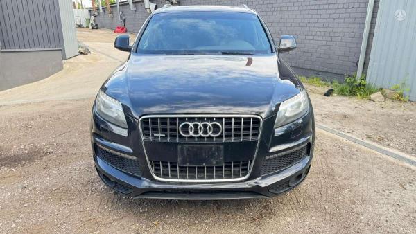 Melns Audi Q7 2013 Ukmergė, ar dzinēja tilpumu 3.00 L un nobraukumu 366 tūkst. km par 6790 €, foto 2 vietnē AUTOMOTO.COM.LV
