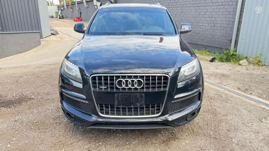 Melns Audi Q7 2013 Ukmergė, ar dzinēja tilpumu 3.00 L un nobraukumu 366 tūkst. km par 6790 €, foto 3 vietnē AUTOMOTO.COM.LV