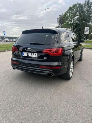 Black Audi Q7 2013 in Taurage, with an engine capacity of 2.97 L and mileage of 388 thousand km for 9700 €, photo 8 on AUTOMOTO.COM.LV