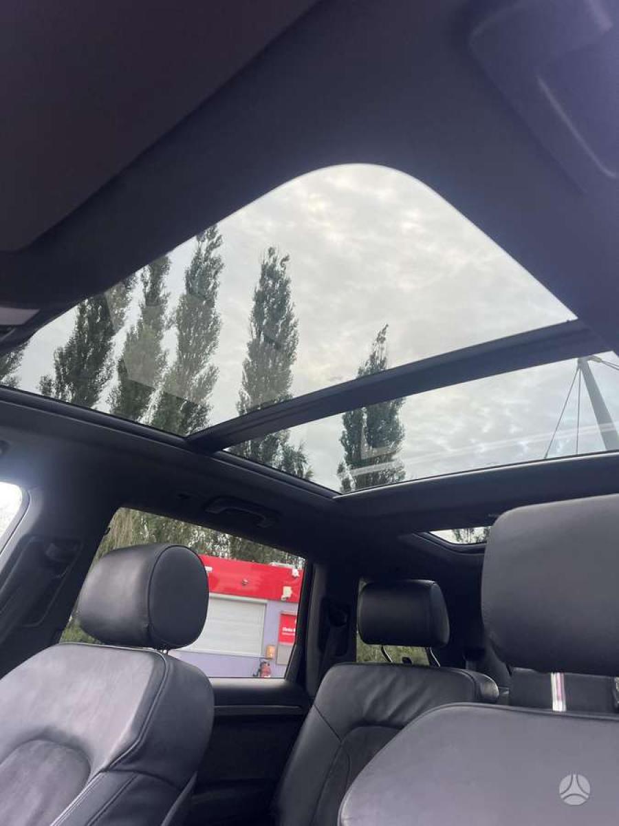 Black Audi Q7 2013 in Taurage, with an engine capacity of 2.97 L and mileage of 388 thousand km for 9700 €, photo 13 on AUTOMOTO.COM.LV