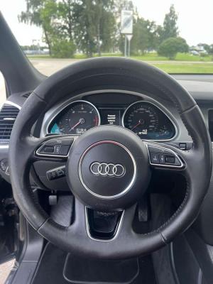 Black Audi Q7 2013 in Taurage, with an engine capacity of 2.97 L and mileage of 388 thousand km for 9700 €, photo 14 on AUTOMOTO.COM.LV