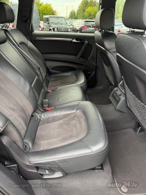 Melns Audi Q7 2013 Tartu, ar dzinēja tilpumu 3.00 L un nobraukumu 284 tūkst. km par 12750 €, foto 12 vietnē AUTOMOTO.COM.LV