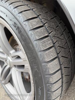 Melns Audi Q7 2013 Tartu, ar dzinēja tilpumu 3.00 L un nobraukumu 284 tūkst. km par 12750 €, foto 15 vietnē AUTOMOTO.COM.LV