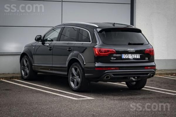 Melns Audi Q7 2013 Rīga, ar dzinēja tilpumu 3.00 L un nobraukumu 353 tūkst. km par 12950 €, foto 7 vietnē AUTOMOTO.COM.LV