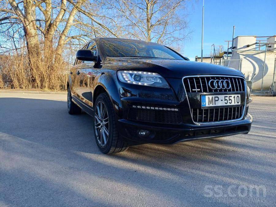 Black Audi Q7 2014 in Talsi, with an engine capacity of 3.00 L and mileage of 240 thousand km for 13320 €, photo 3 on AUTOMOTO.COM.LV