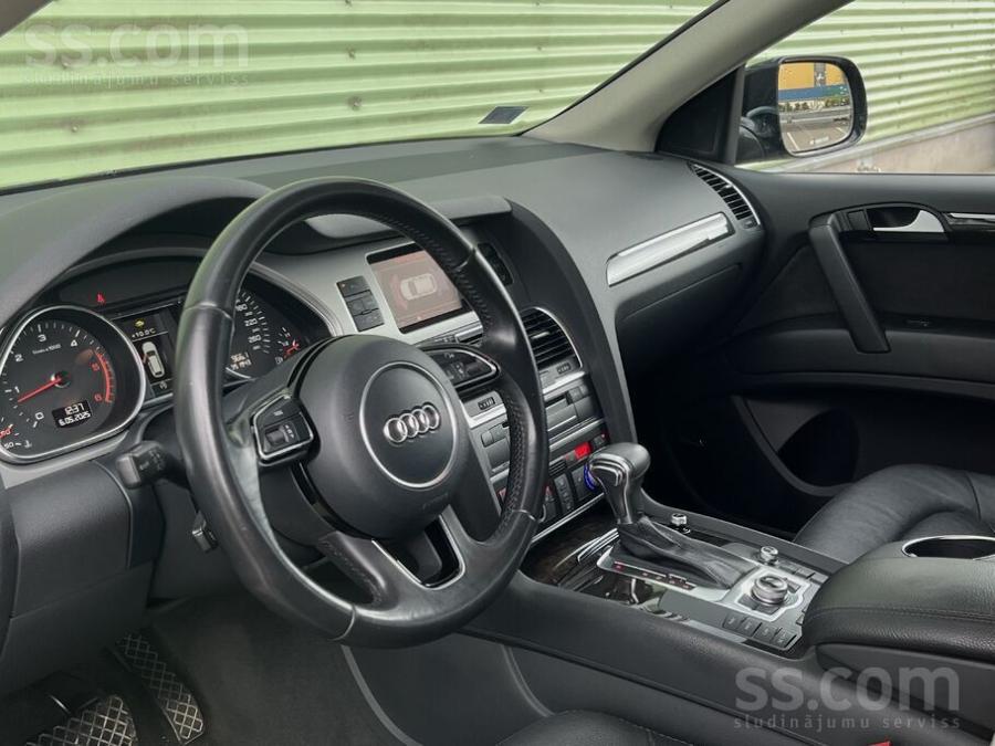 Melns Audi Q7 2014 Rīga, ar dzinēja tilpumu 3.00 L un nobraukumu 352 tūkst. km par 9900 €, foto 8 vietnē AUTOMOTO.COM.LV