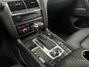 Melns Audi Q7 2014 Rīga, ar dzinēja tilpumu 3.00 L un nobraukumu 352 tūkst. km par 9900 €, foto 10 vietnē AUTOMOTO.COM.LV