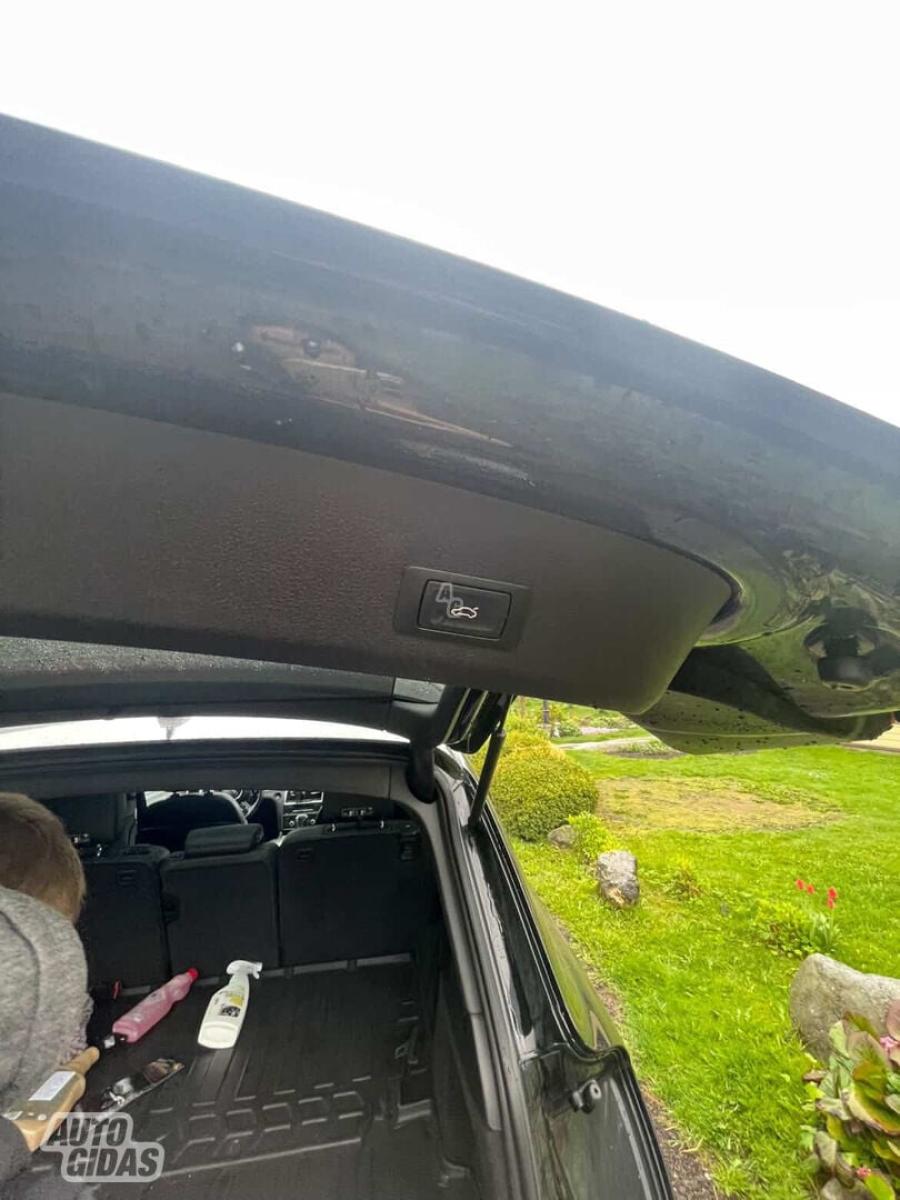 Black Audi Q7 2014 in Kaunas, with an engine capacity of 3.00 L and mileage of 227 thousand km for 10500 €, photo 31 on AUTOMOTO.COM.LV