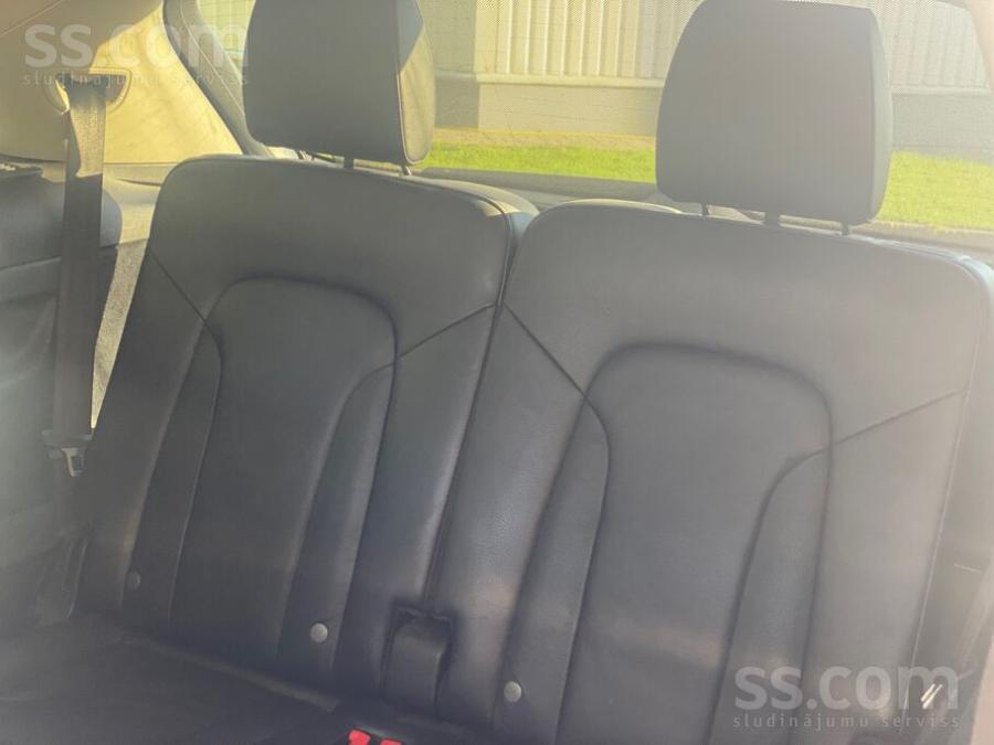 Melns Audi Q7 2014 Rīga, ar dzinēja tilpumu 3.00 L un nobraukumu 275 tūkst. km par 11700 €, foto 13 vietnē AUTOMOTO.COM.LV