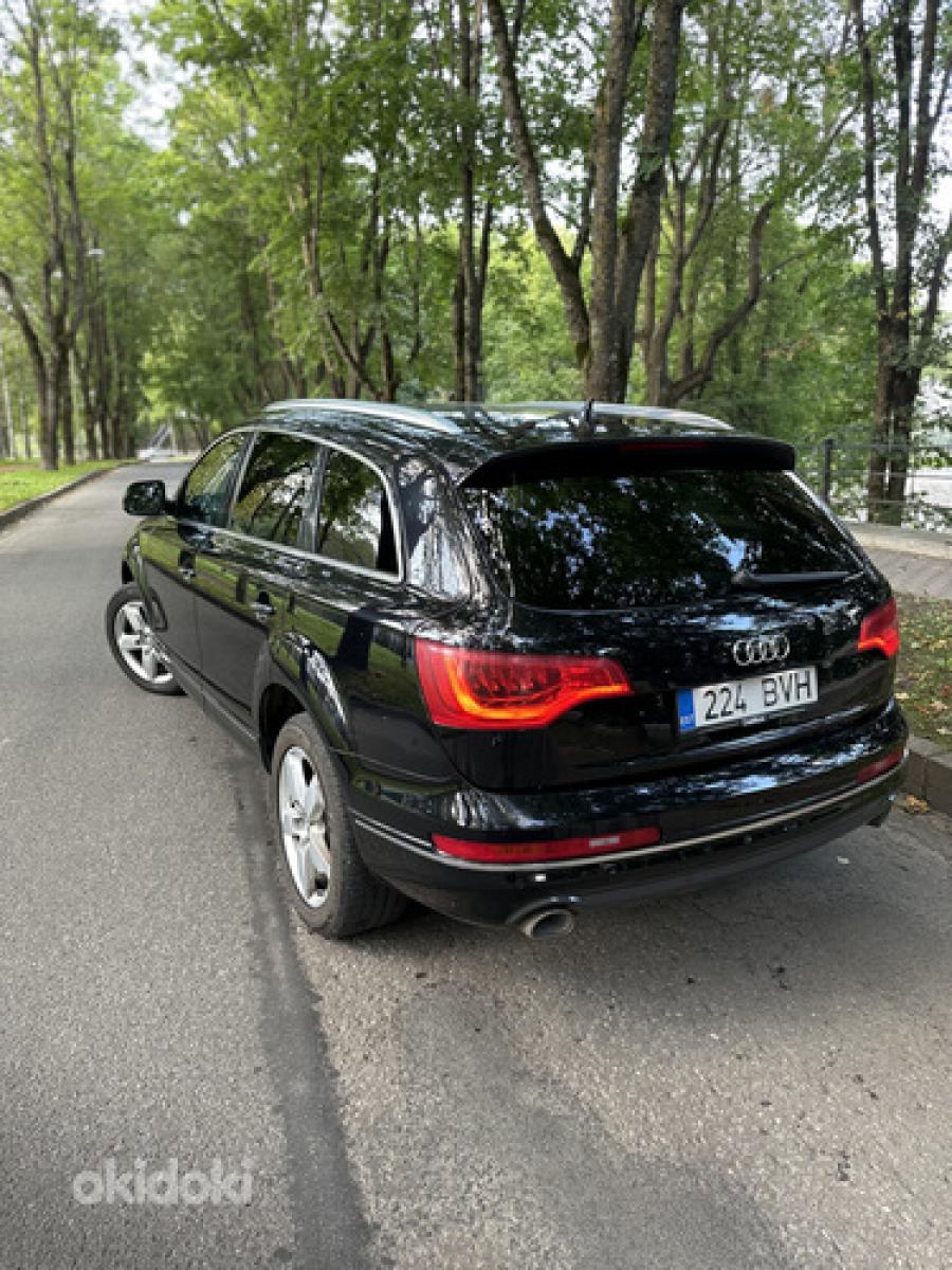Black Audi Q7 2014 in Narva, with an engine capacity of 3.00 L and mileage of 375 thousand km for 14300 €, photo 3 on AUTOMOTO.COM.LV