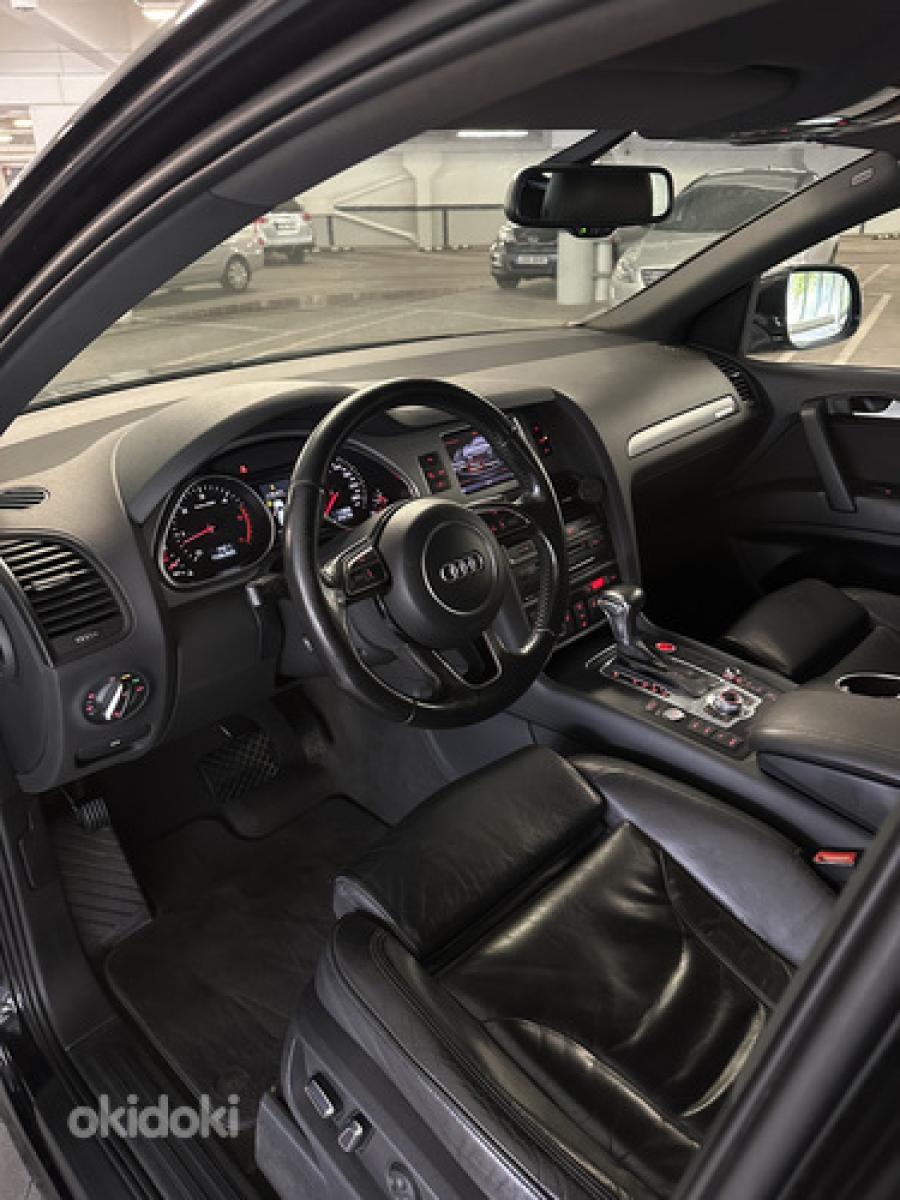 Black Audi Q7 2014 in Narva, with an engine capacity of 3.00 L and mileage of 375 thousand km for 14300 €, photo 10 on AUTOMOTO.COM.LV