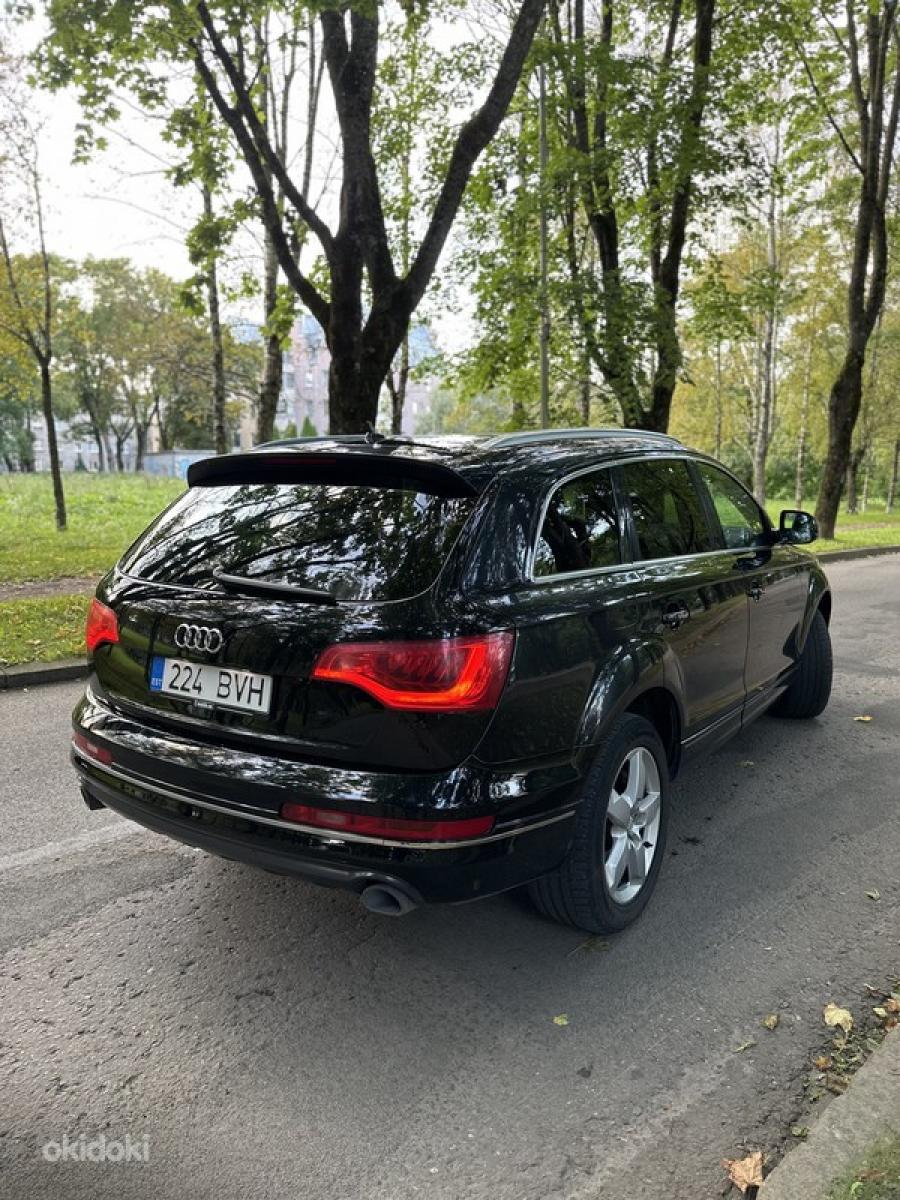 Black Audi Q7 2014 in Narva, with an engine capacity of 3.00 L and mileage of 375 thousand km for 14300 €, photo 19 on AUTOMOTO.COM.LV