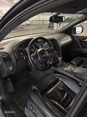 Black Audi Q7 2014 in Narva, with an engine capacity of 3.00 L and mileage of 375 thousand km for 14300 €, photo 24 on AUTOMOTO.COM.LV