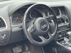 Black Audi Q7 2014 in Ogre, with an engine capacity of 3.00 L and mileage of 230 thousand km for 12250 €, photo 5 on AUTOMOTO.COM.LV