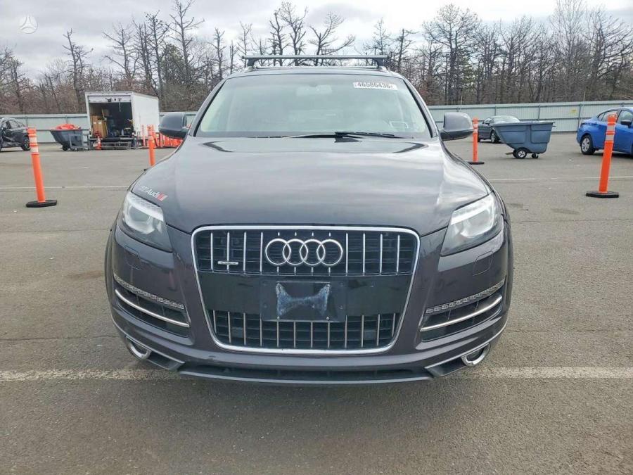 Melns Audi Q7 2014 Viļņa, ar dzinēja tilpumu 3.00 L un nobraukumu 142 tūkst. km par 6900 €, foto 4 vietnē AUTOMOTO.COM.LV