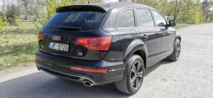 Black Audi Q7 2014 in Riga, with an engine capacity of 3.00 L and mileage of 250 thousand km for 14500 €, photo 6 on AUTOMOTO.COM.LV