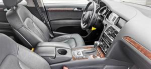 Black Audi Q7 2014 in Riga, with an engine capacity of 3.00 L and mileage of 250 thousand km for 14500 €, photo 19 on AUTOMOTO.COM.LV