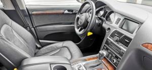 Black Audi Q7 2014 in Riga, with an engine capacity of 3.00 L and mileage of 250 thousand km for 14500 €, photo 20 on AUTOMOTO.COM.LV