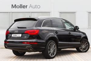Black Audi Q7 2014 in Ventspils, with an engine capacity of 3.00 L and mileage of 246 thousand km for 12500 €, photo 6 on AUTOMOTO.COM.LV