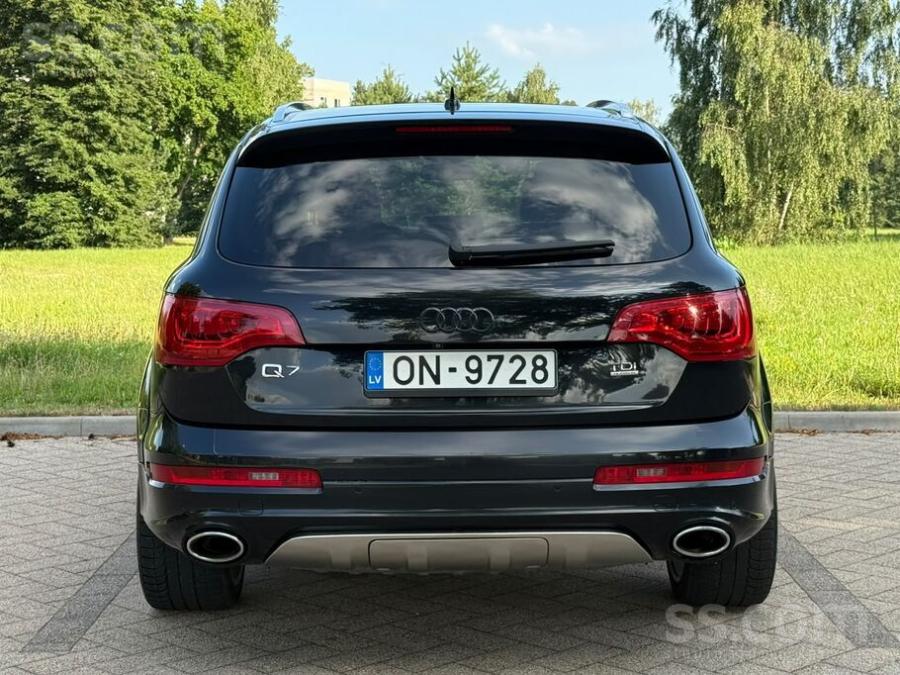 Melns Audi Q7 2014 Rīga, ar dzinēja tilpumu 3.00 L un nobraukumu 190 tūkst. km par 11990 €, foto 10 vietnē AUTOMOTO.COM.LV